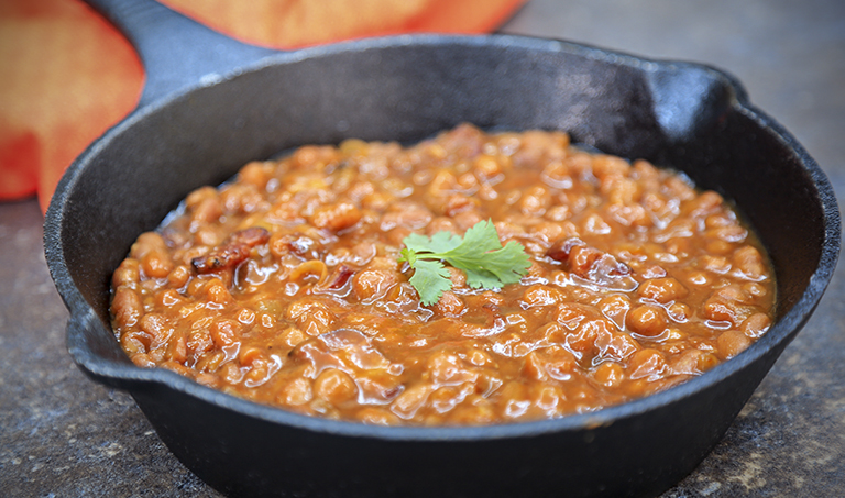 Smoky Sriracha Baked Beans