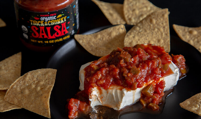 Chunky Salsa with Cream Cheese